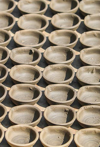 A step-by-step guide to making diyo, Nepali traditional earthen lamps ...