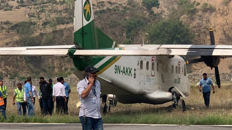 Tara Air plane overshoots Manthali runway; no casualty - OnlineKhabar ...
