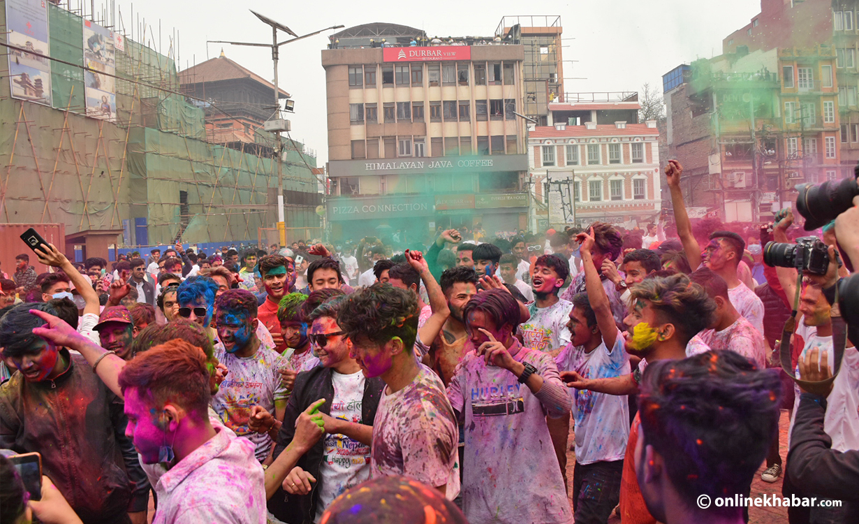 Holi being celebrated in hilly areas - OnlineKhabar English News