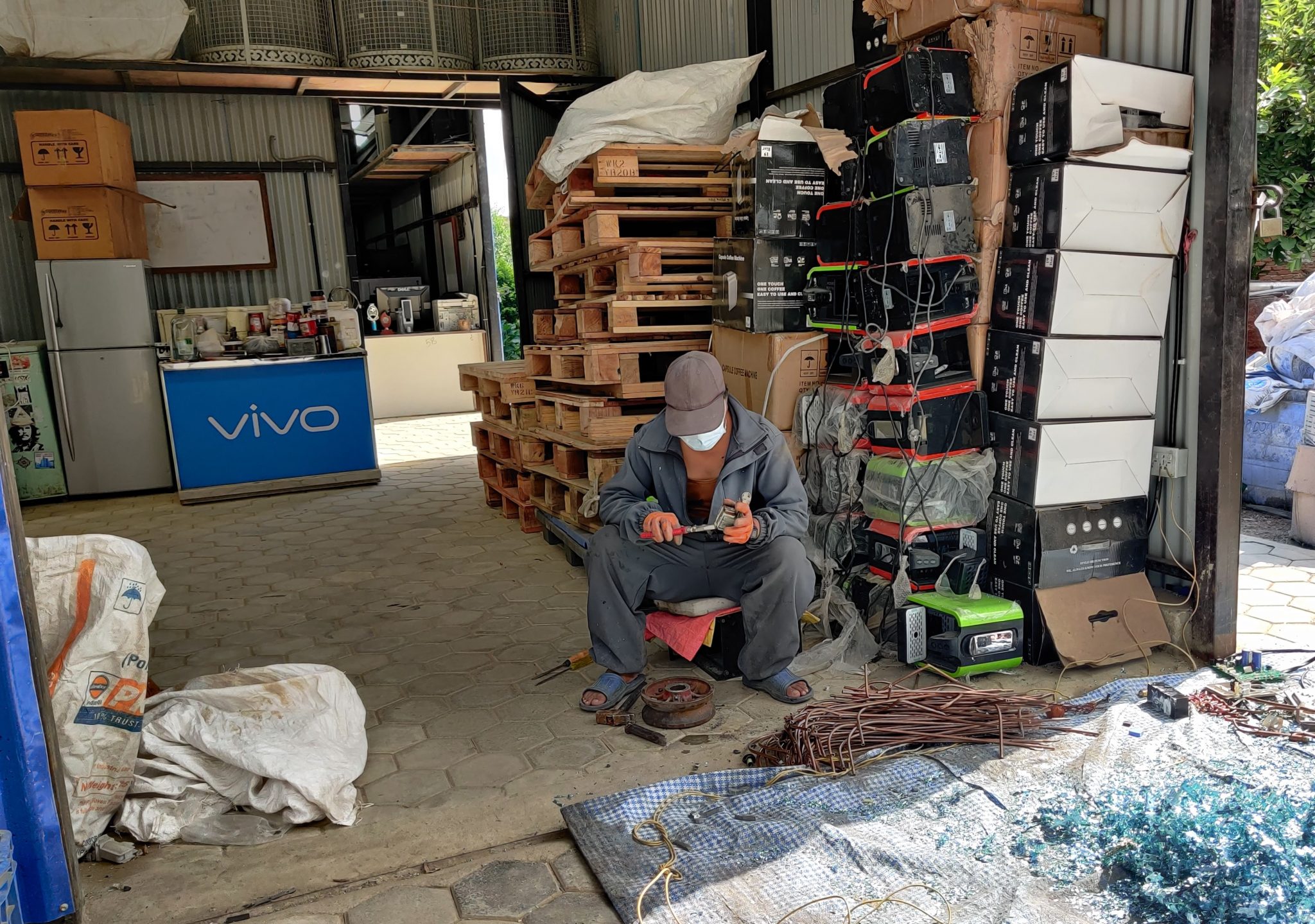 E-waste in Kathmandu: Small efforts to solve the problem