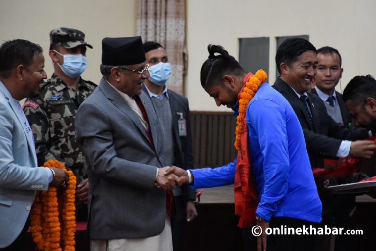 Gaushala 26: How can the PM who honours rape-accused dare to deliver ...